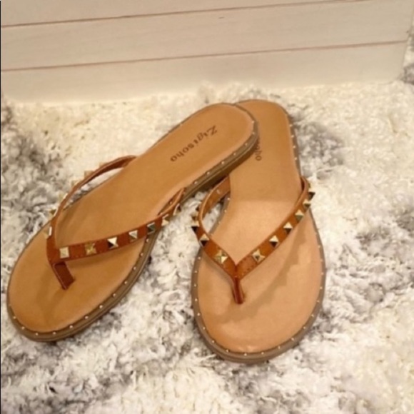 Zigi Soho | Shoes | Zigi Soho Studded Flip Flops | Poshmark